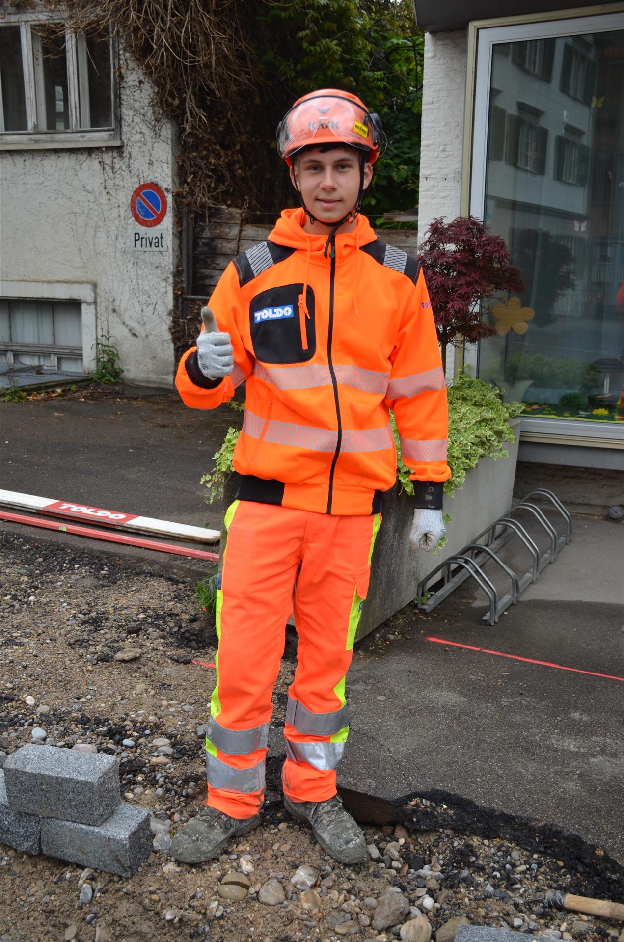 Ein Tag aus dem Berufsleben unserer Lernenden - Toldo Strassen- und Tiefbau AG Sevelen
